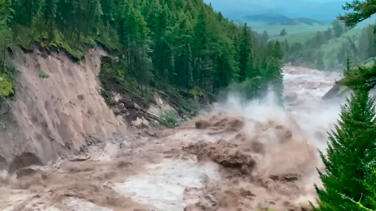 Une Vidéo Montre Des Inondations Déchaînées à Yellowstone. | Duraabl